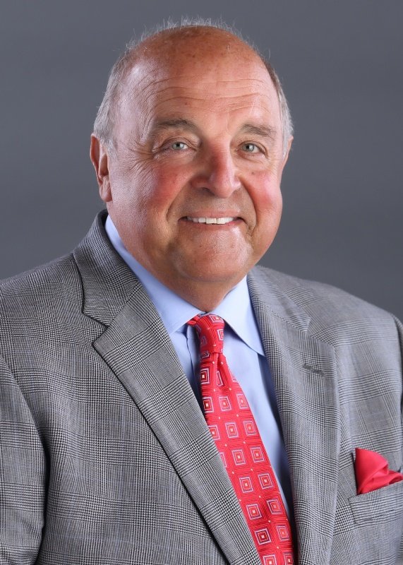 It's official: In a groundbreaking collaboration, Netflix, ESPN, and ...